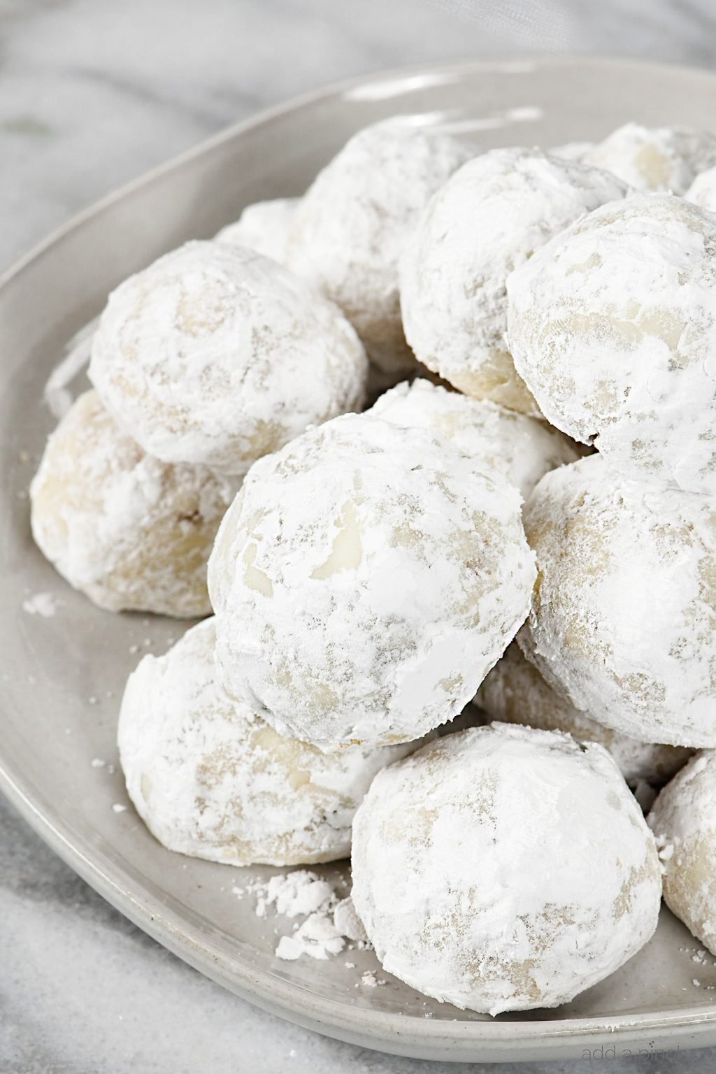 Pecan Sandies Cookie Recipe (Wedding Cookies) - Add a Pinch