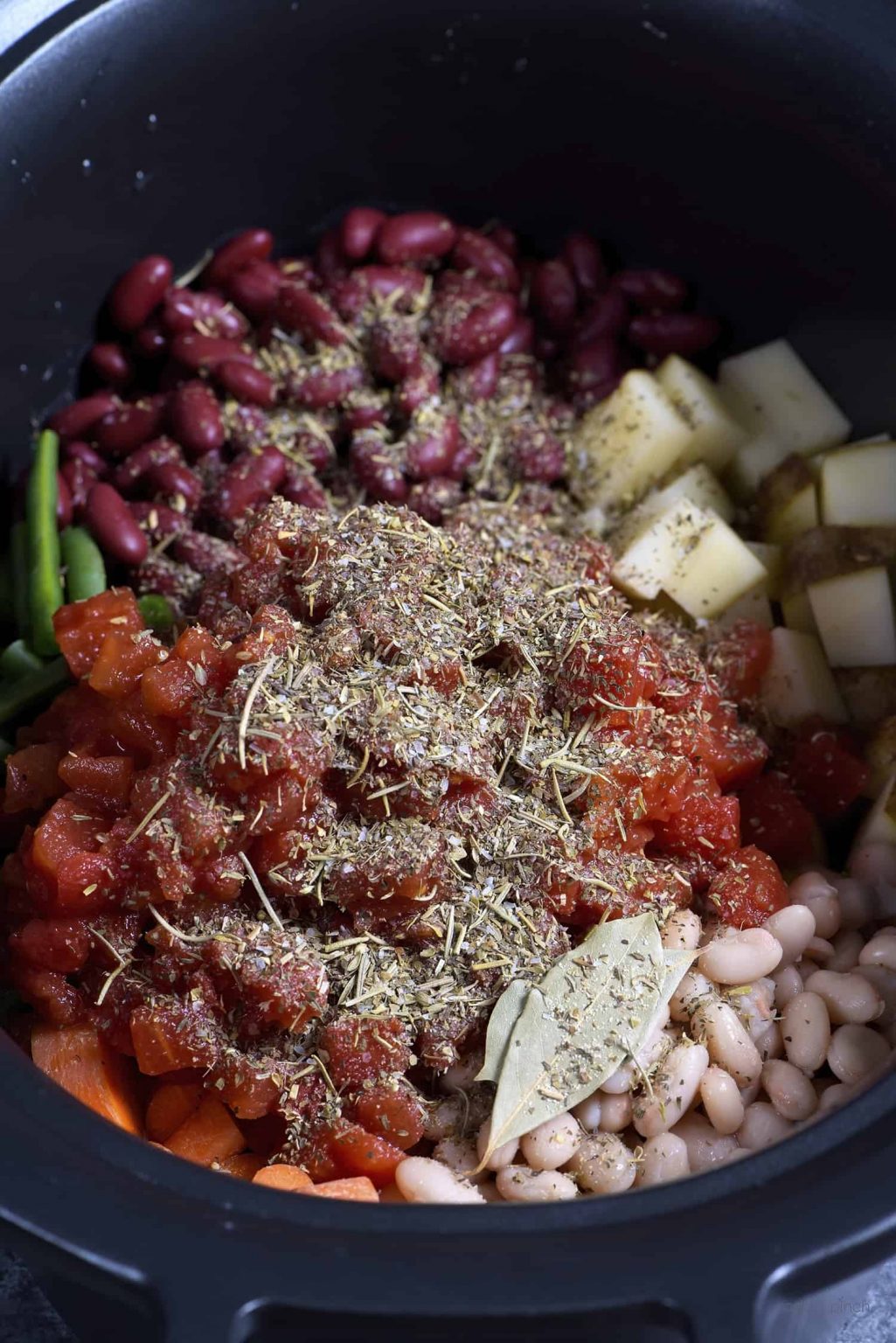 Slow Cooker Minestrone Soup Recipe - Add a Pinch