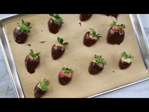 Chocolate Covered Strawberries Recipe - Add a Pinch